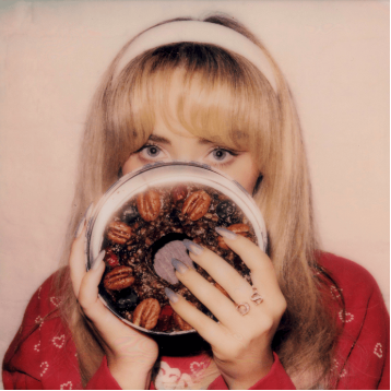Sabrina Carpenter’s A Nonsense Christmas: All Wrapping and no Heart ...